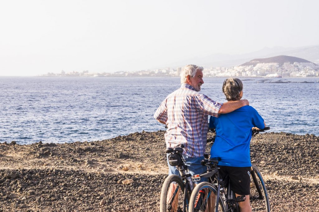 Descubre qué son las zonas azules: longevidad y calidad de vida